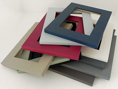 Create your own bespoke picture frames and photo frames online ...