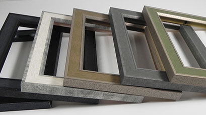 Create your own bespoke picture frames and photo frames online ...